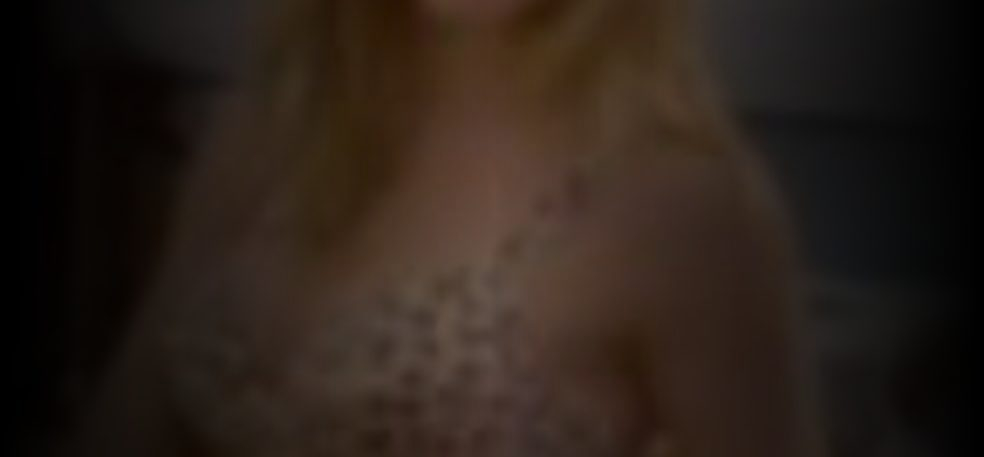 See Lindsey Mckeon Nude Lindsey Mckeon Naked Mr Skin