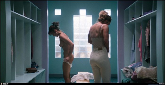 The Hottest Golden Globes Nominees Nude