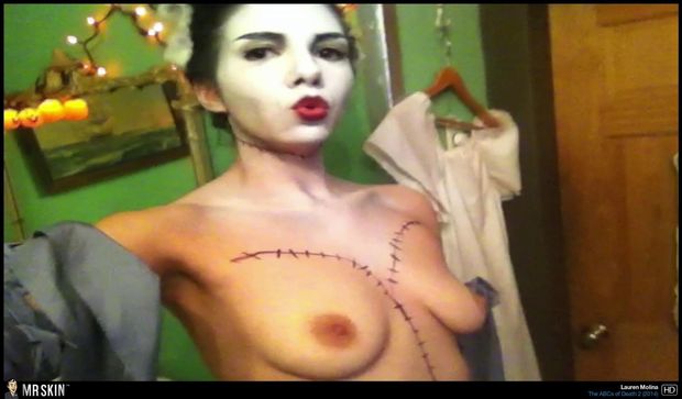 Nude And Noteworthy On Hulu Desperado Piranha The Skin I Live In