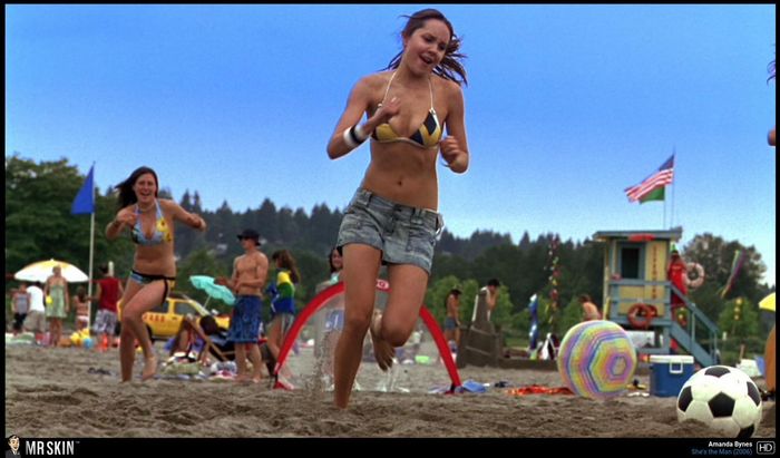 Amanda Bynes And Other Nickelodeon Starlets Who Have Gone Nude